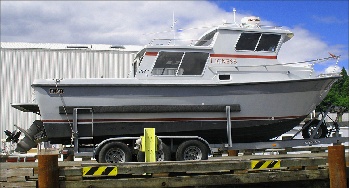 27' SeaSport Pilot 2700 - WAYPOINT MARINE GROUP