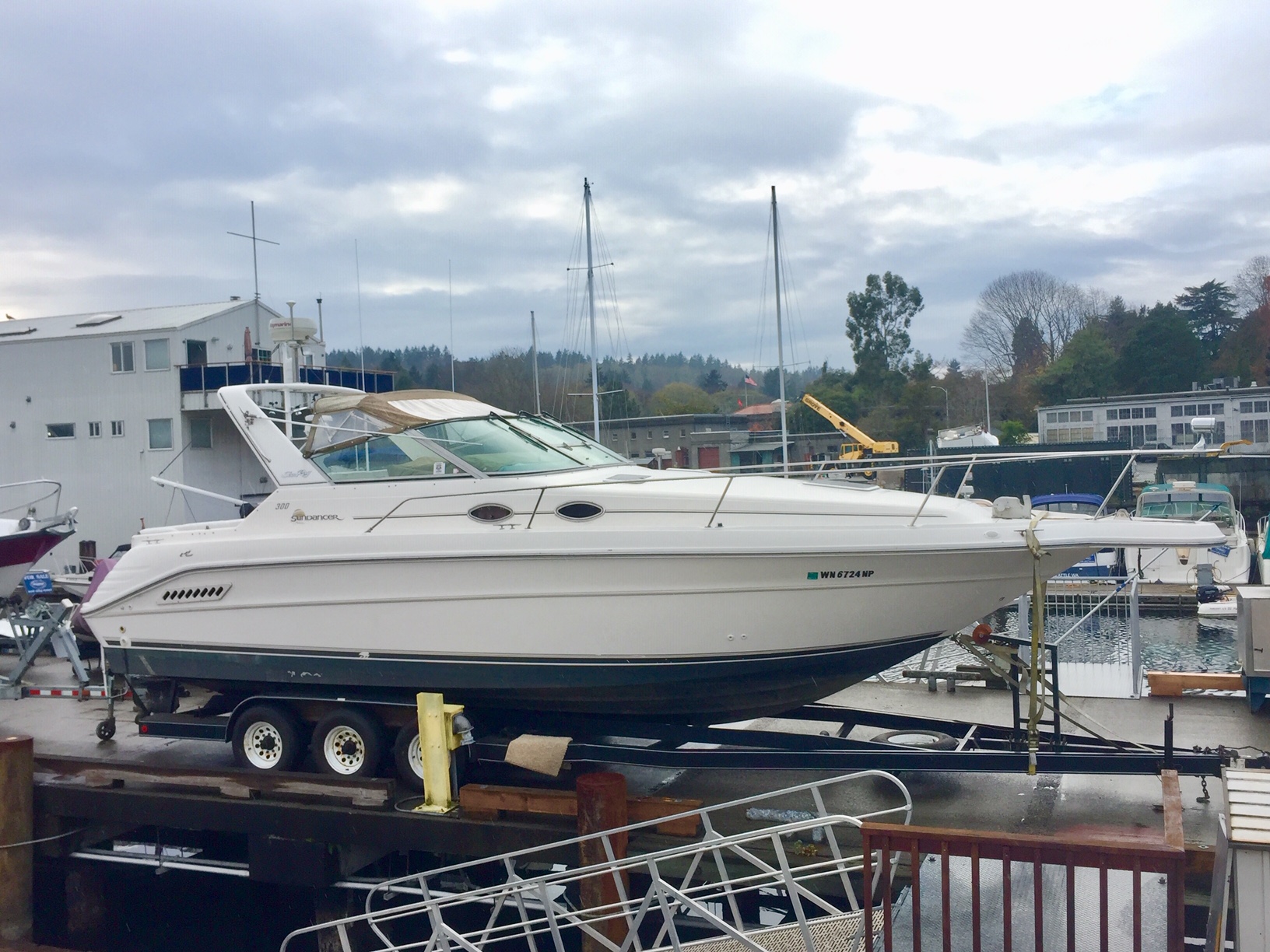 30' Sea Ray 300 Sundancer - WAYPOINT MARINE GROUP