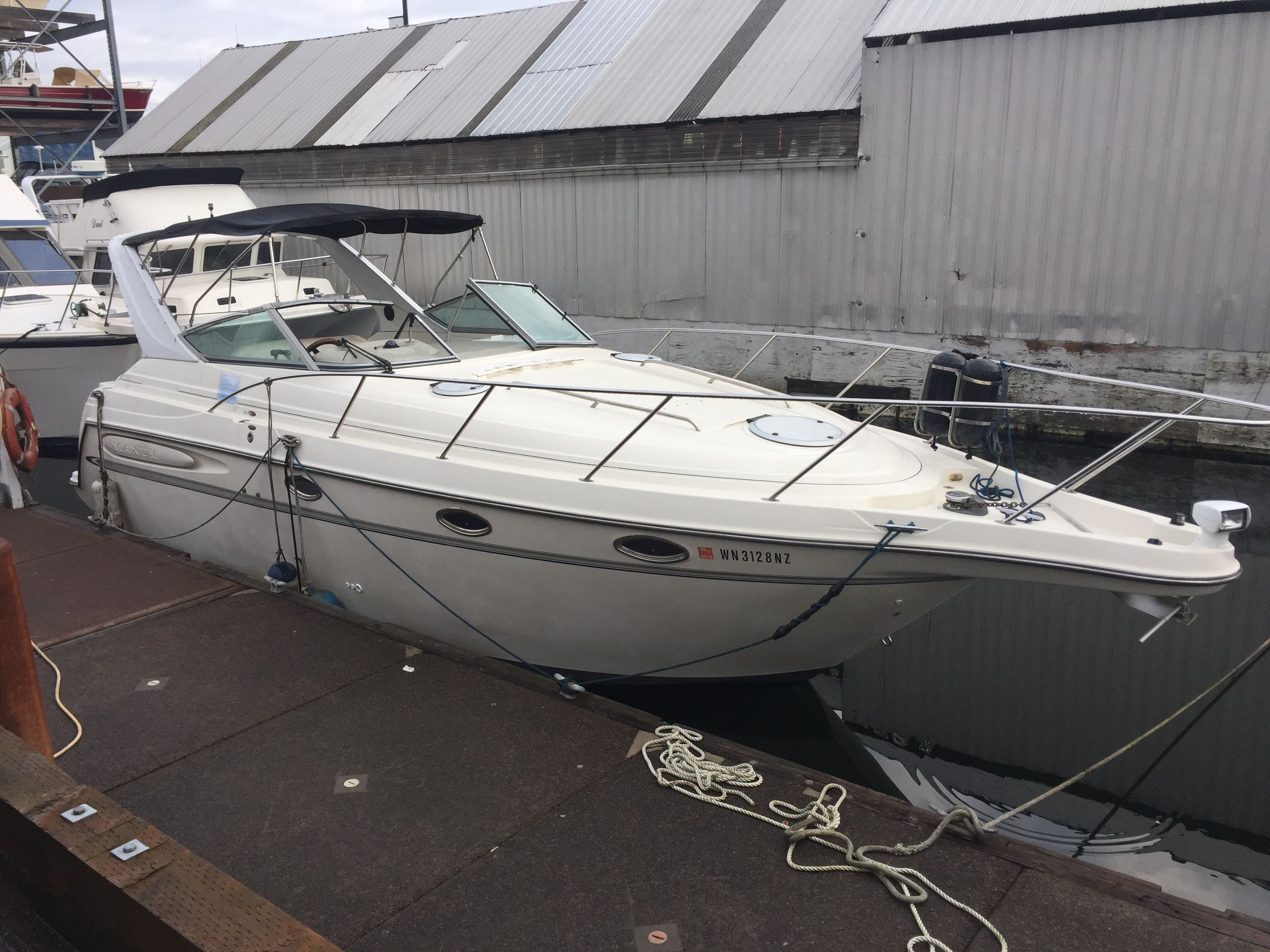 32' Maxum 3000 SCR - WAYPOINT MARINE GROUP