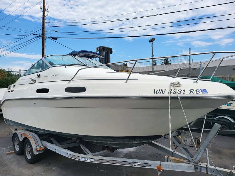 23' Sea Ray 230 Sundancer LTD - WAYPOINT MARINE GROUP