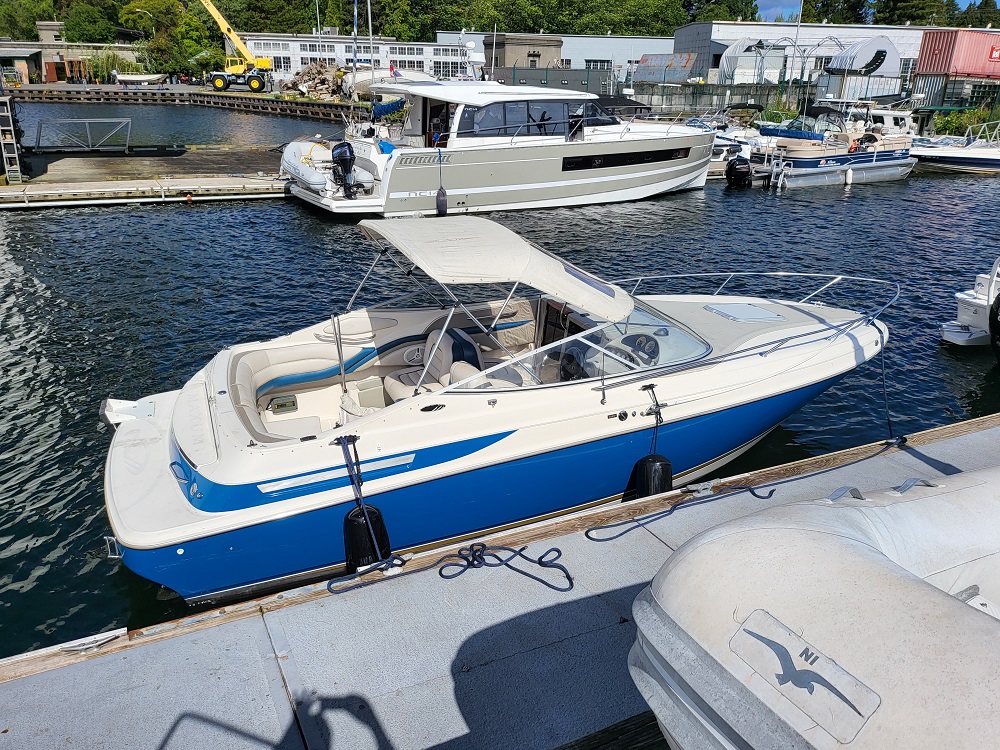 23' Maxum 2300 SC - WAYPOINT MARINE GROUP