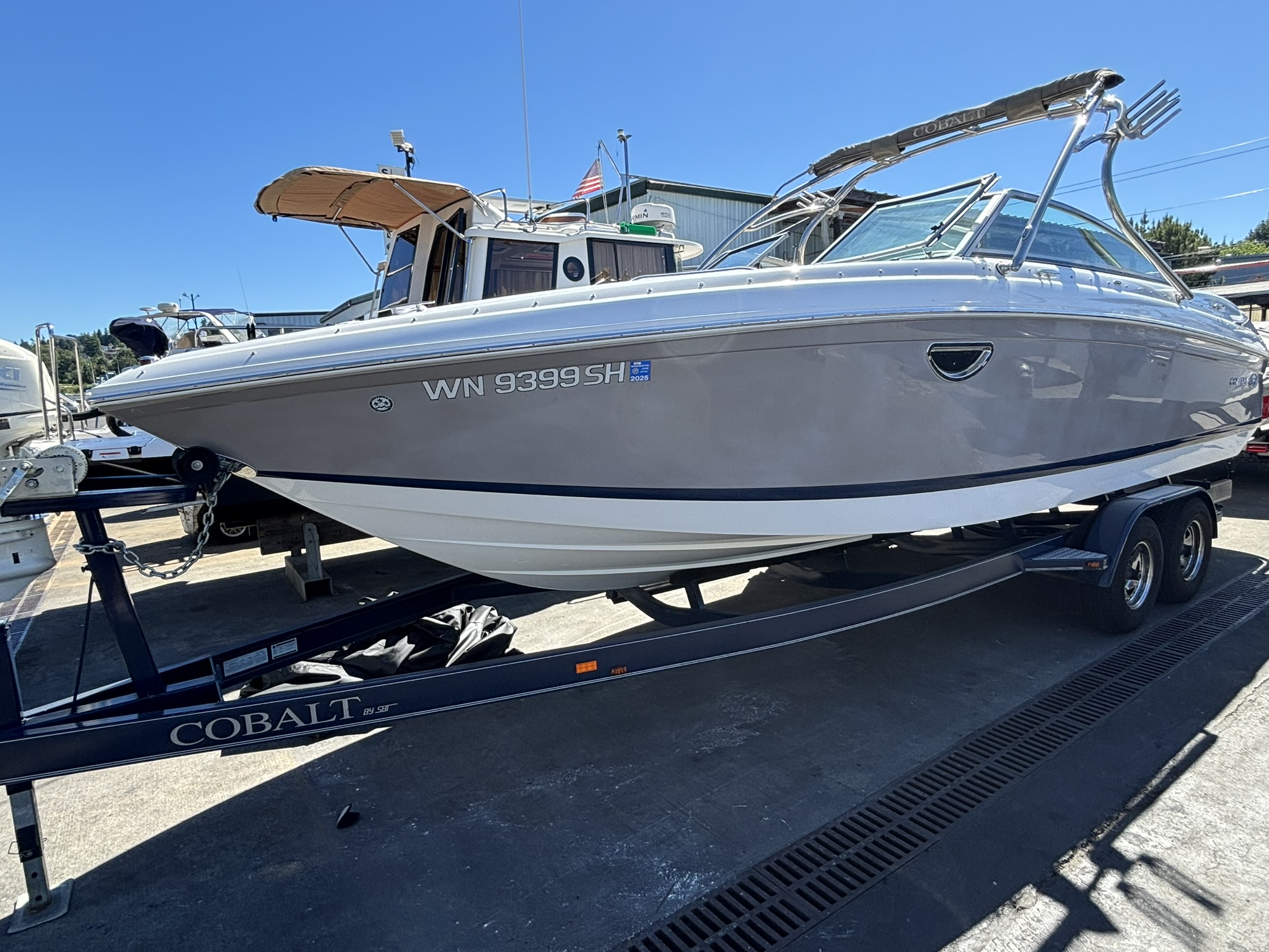 27' Cobalt 262 - WAYPOINT MARINE GROUP