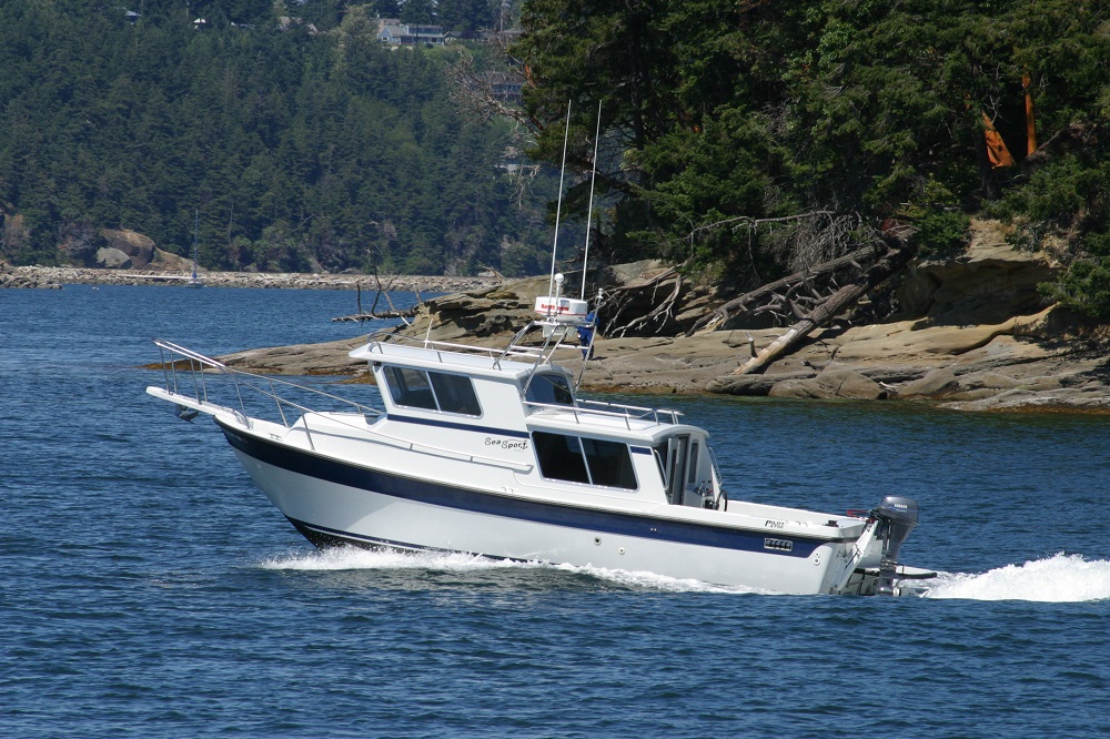 Pilothouse Boats Page | WAYPOINT MARINE GROUP